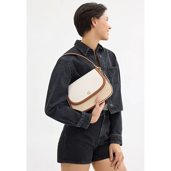 Coach | Bags | Coach Legacy Signature Shoulder Bag Ivory Multi Os ...